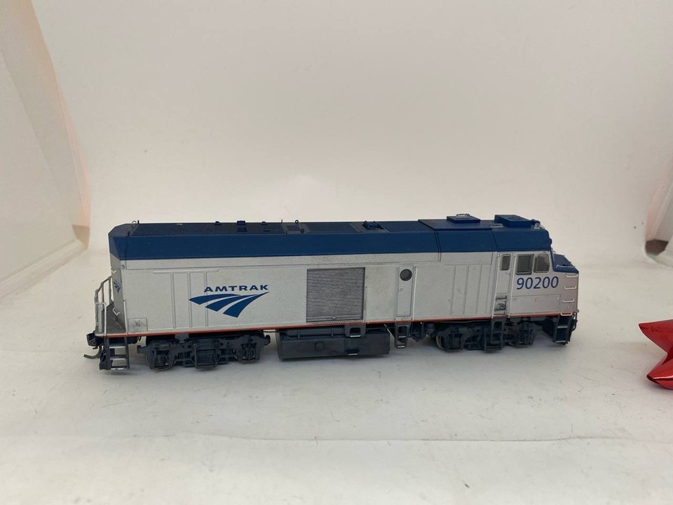 HO Rapido Amtrak NPCU PhV 90200 DCC Sound weathered | eBay