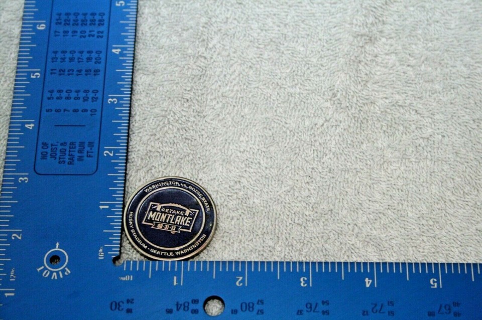 RARE 2013 MONTLAKE WASHINGTON HUSKIES VS BOISE STATE CHALLENGE COIN ...