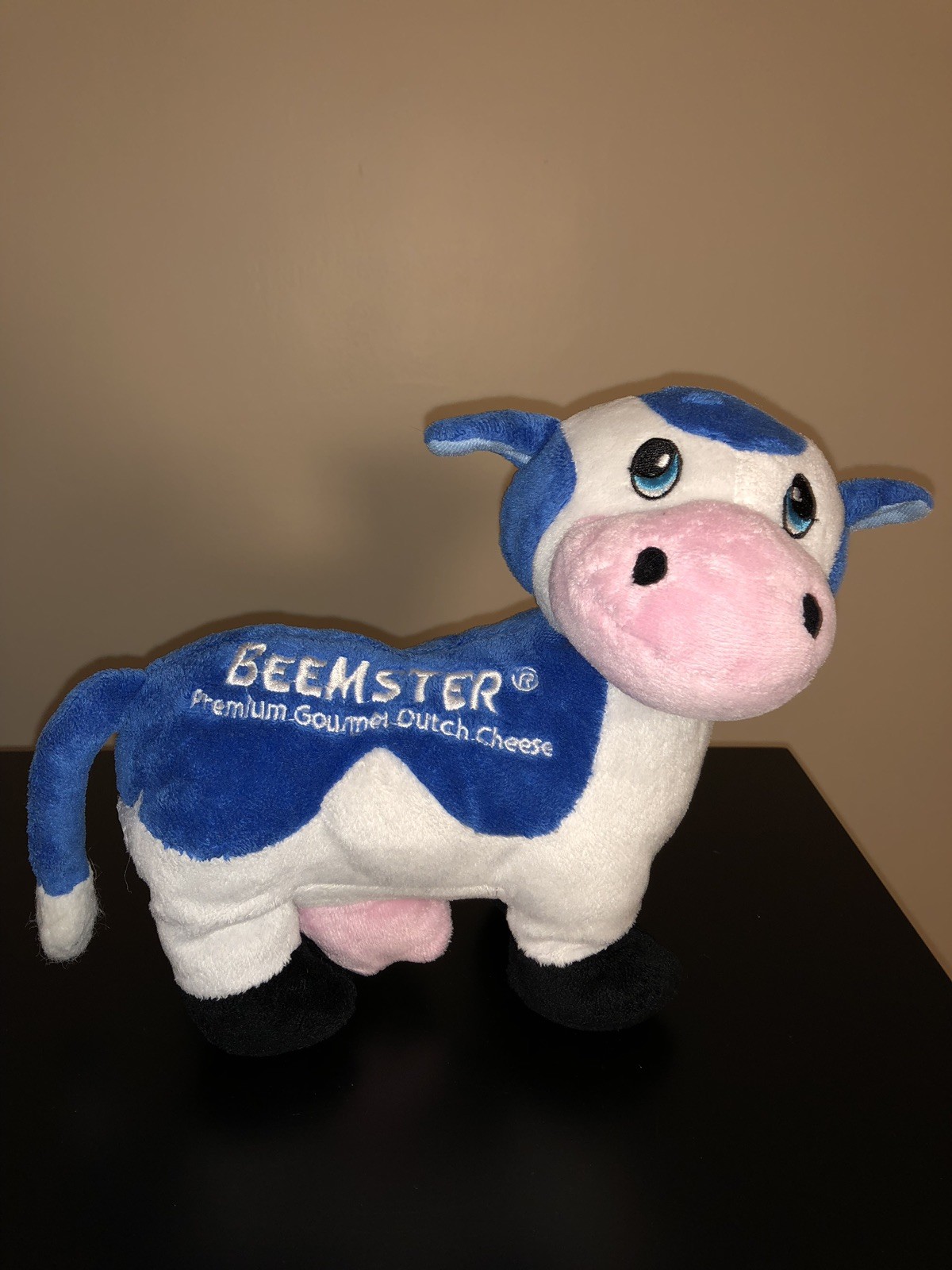 BEEMSTER CHEESE COW PREMIUM GOURMET DUTCH BLUE WHITE IMPORTED DELFT ...