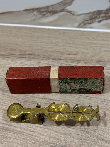 Antique Brass Full And Half Sovereign Rocker Balance Coin Scale Gauge ...