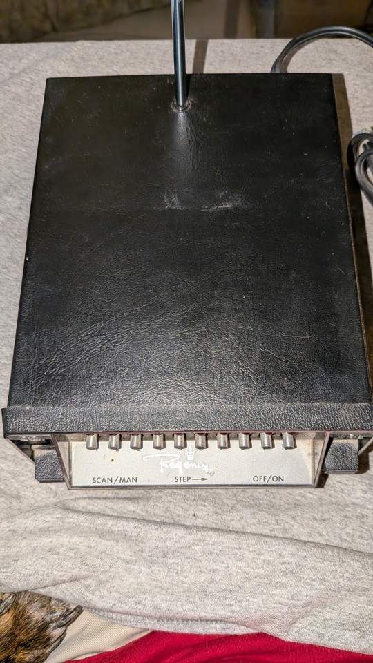 Vintage Regency ACT-R-106 Ten Channel Radio Scanner w/ 10 Crystals ...