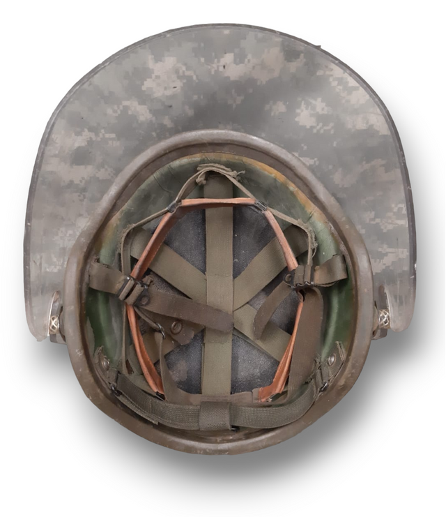 Canadian Armed Forces Prototype Barrday P2 Riot Helmet | eBay