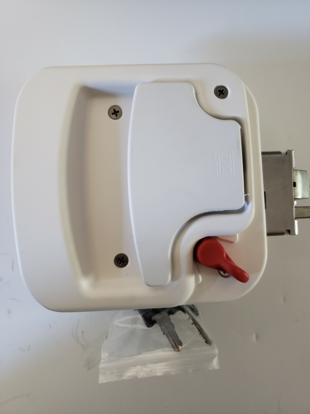 White Paddle Entry Door Latch RV Camper Trailer Lock NEW Fastec FIC ...