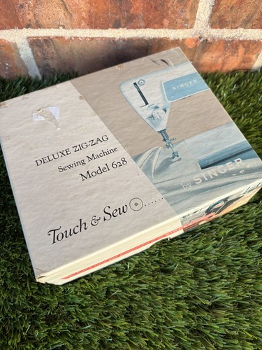 Accessories Deluxe Zig-Zag Sewing Machine⭐️Model 628 Touch & Sew Singer ...