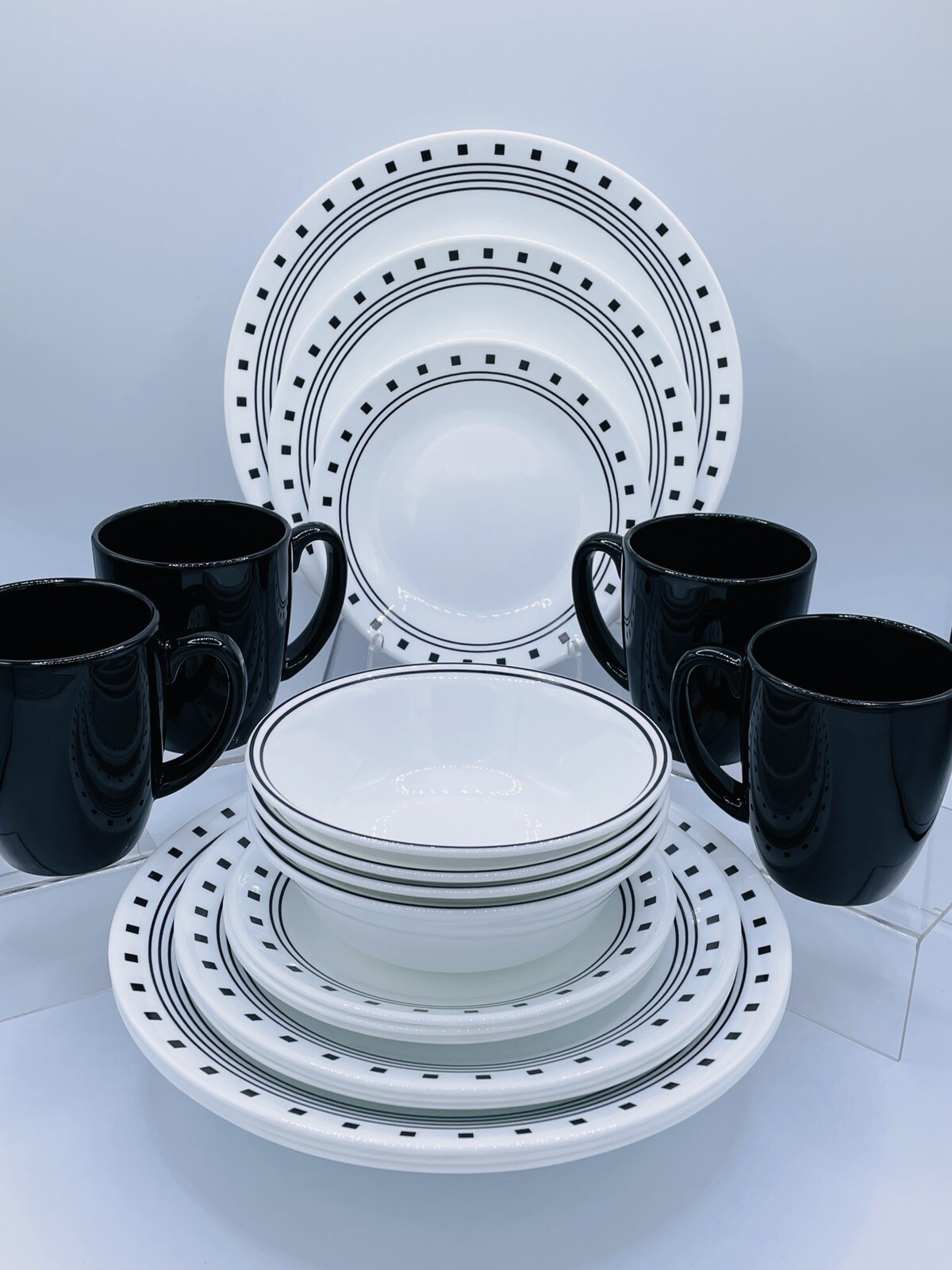 Corelle City Block 20 pc Dinnerware Set W/ Luncheon Plates Corelle Mugs ...