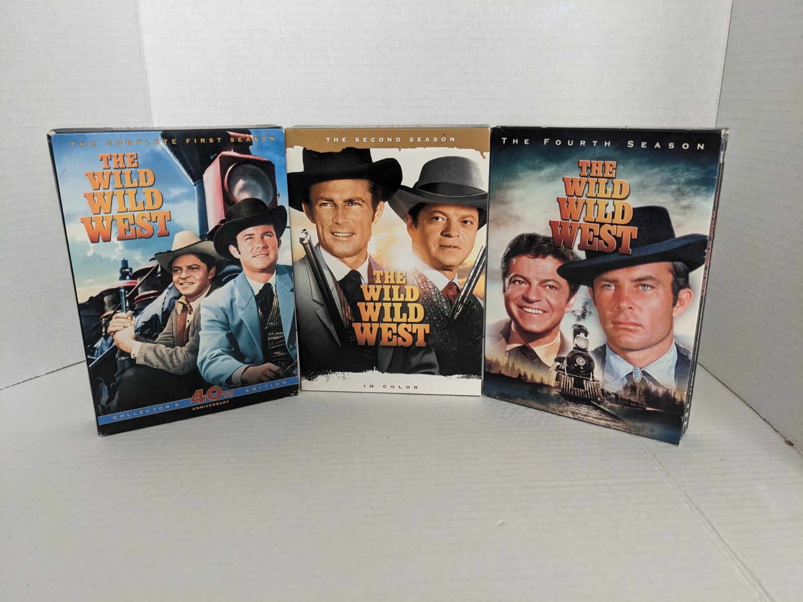 Wild Wild West Seasons 1, 2 & 4 - set Of DVDs CBS Paramount - Full ...