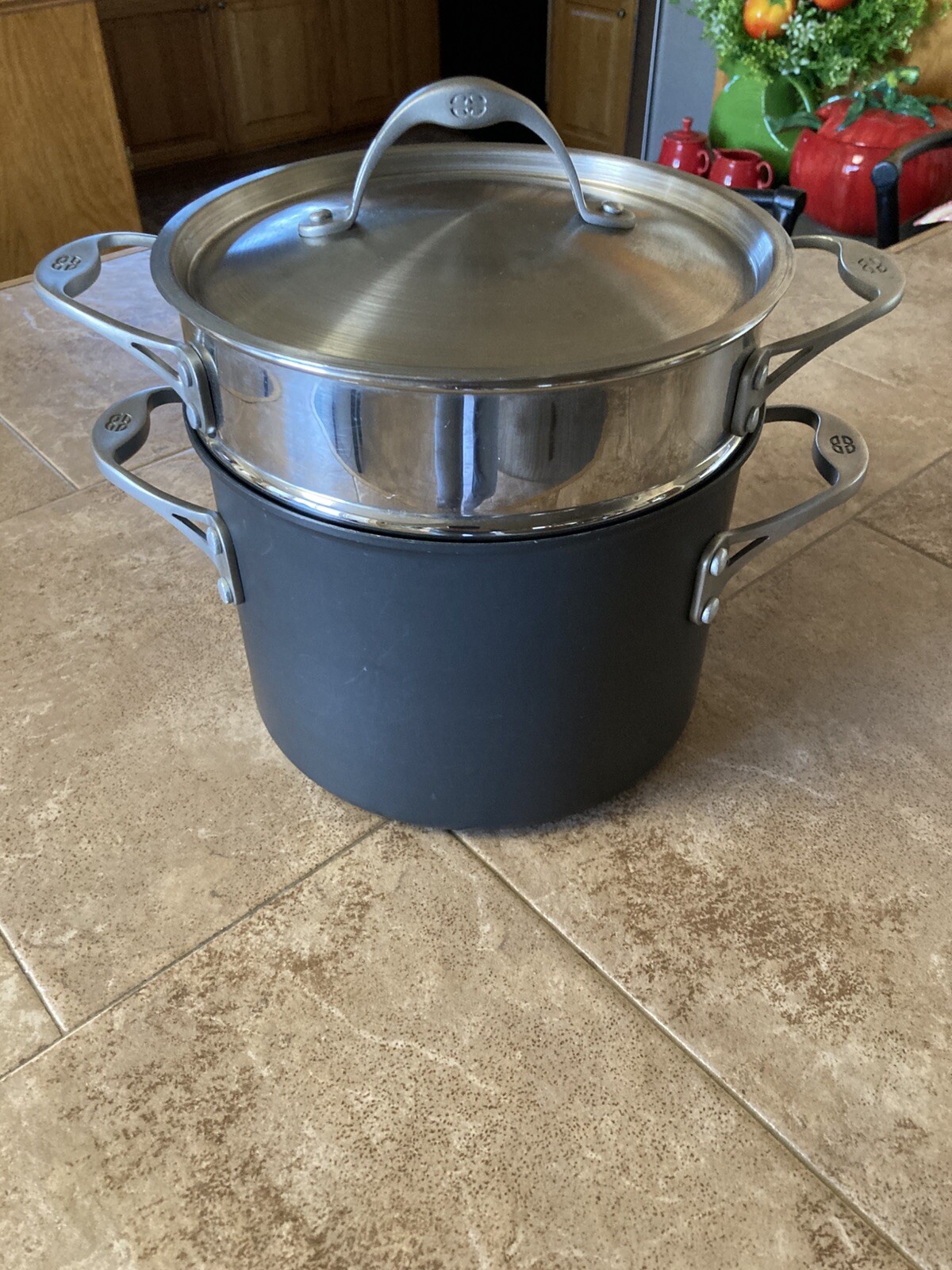 Calphalon One Infused Anodized 6.5 Qt Stockpot w Pasta Insert - Very ...