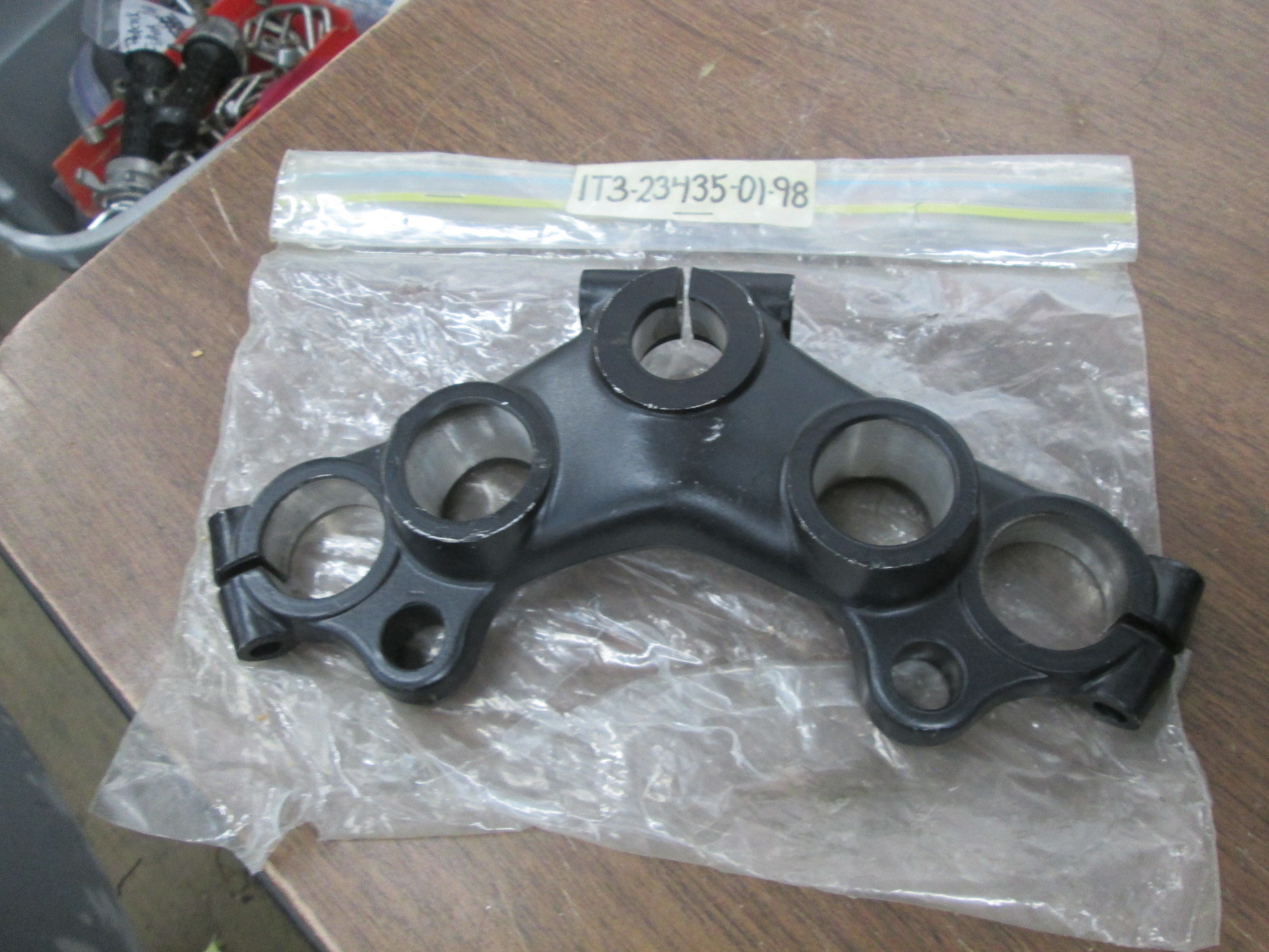 Yamaha OEM Triple Tree Steering Crown Top Plate 77 - 79 XS650 1T3-23435 ...