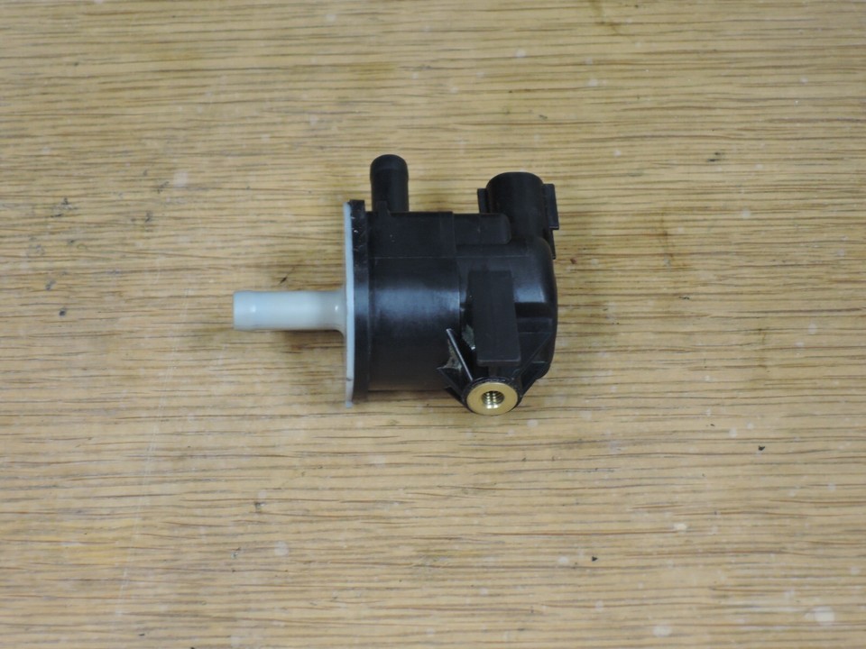 14-18 Subaru Forester Vapor Canister Purge Valve Solenoid OEM Denso ...