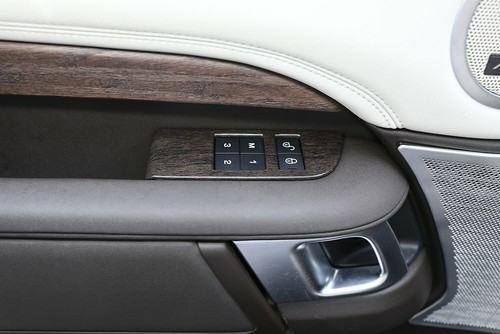 For Land Rover Discovery 5 LR5 2017-18 Oak Grain Children Door Lock ...