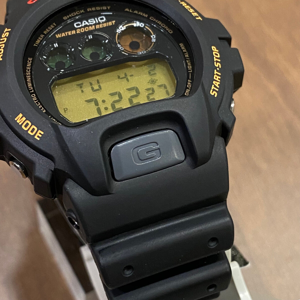 CASIO G-SHOCK DW-6900G-1VQD Module 1289 Gold RARE Dead Stock CASIO G-SHOCK DW-6900G-1VQD Module 1289 Gold RARE Dead Stock