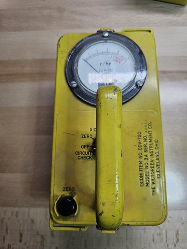 Civil Defense Vintage Radiological Survey Meter CD V-720 3A Nuclear ...