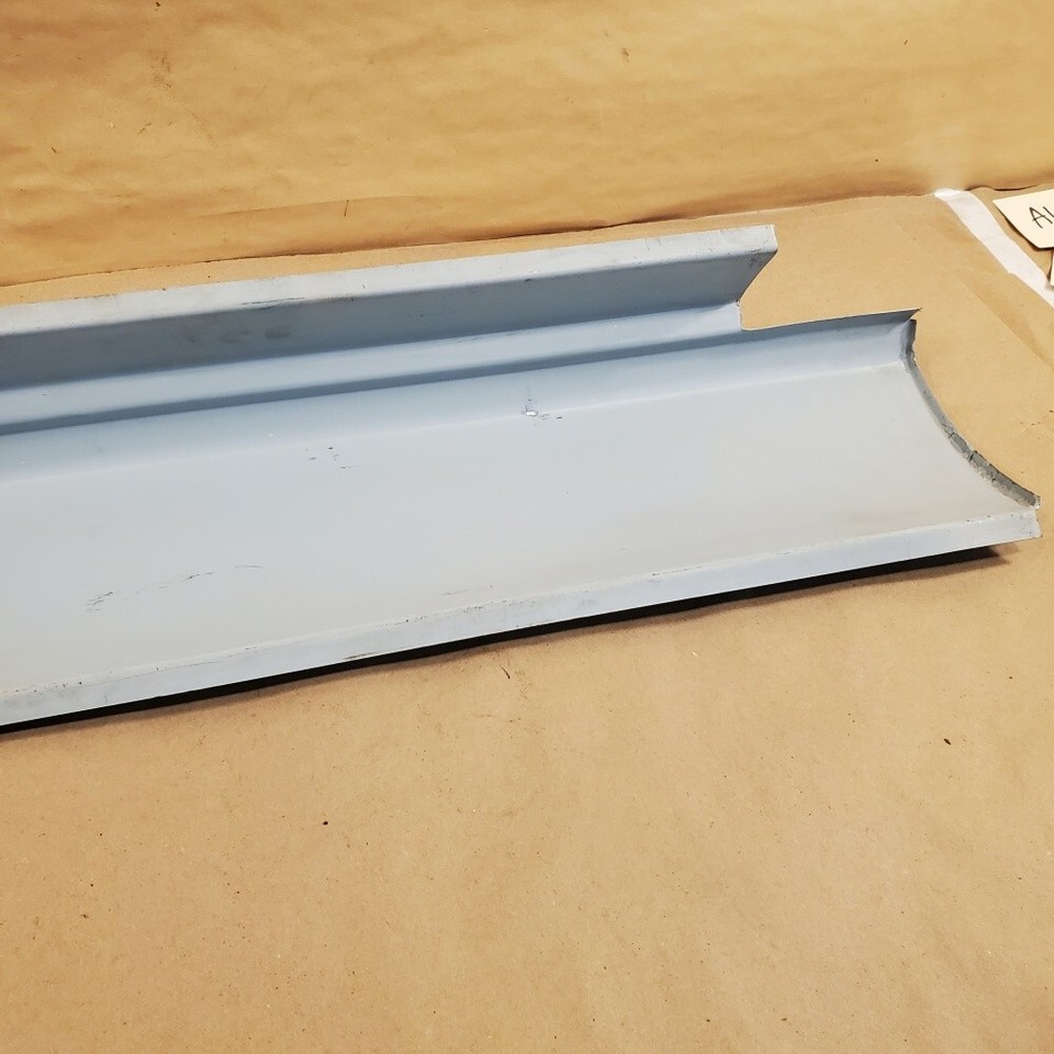 ROCKER PANEL OUTER FULL BODY NOS OEM RTC2650 TRIUMPH TR4 TR250 TR6 | eBay