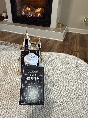 Bath & Body Works Cinderella Disney Princess Castle Projector ...