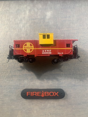 Model Train Car - Bachmann HO Scale “Santa Fe ATSF 99628” Caboose *READ ...
