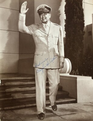 Douglas MacArthur- 11X14 Vintage Signed Photo (General Of The Army ...