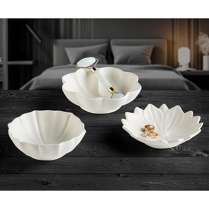 Ceramic Daisy Tray Flower Shaped Decorative Home Decor White, 1.5" H ...
