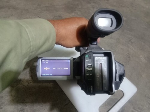 Sony HDR-FX7 Digital Video Camera, - Powers on | eBay