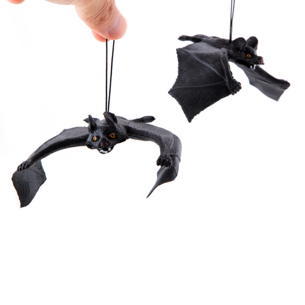 4pcs Realistic Rubber Bat Halloween Vampire Bat Hanging Party Decor ...