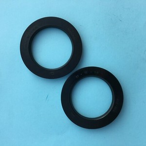 Land Rover Series 2 / 3 Front or Rear Hub Oil Seal x 2 RTC3510 Bearmach ...