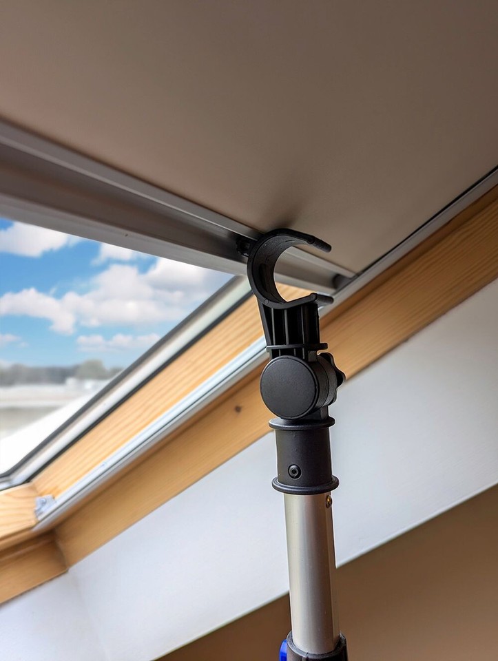 Velux Compatible 3m Telescopic Opening Pole for Roof Windows & Blinds 1 ...