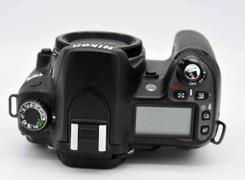 NIKON D80 SLR CAMERA BODY, REPAIR OR PARTS ONLY W/EXTRAS, FAILS TO ...