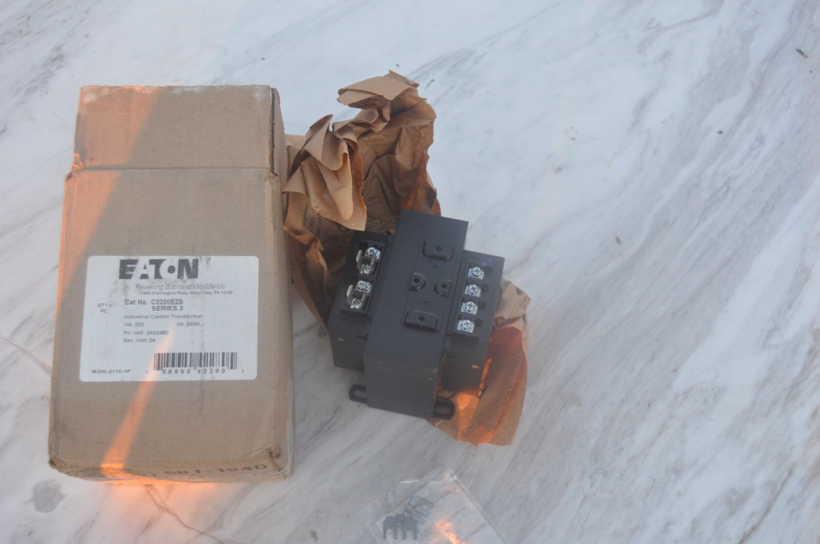 Eaton C0200E2B Control Transformers MTE 240-480V - 24VAC 50/60Hz 200VA ...