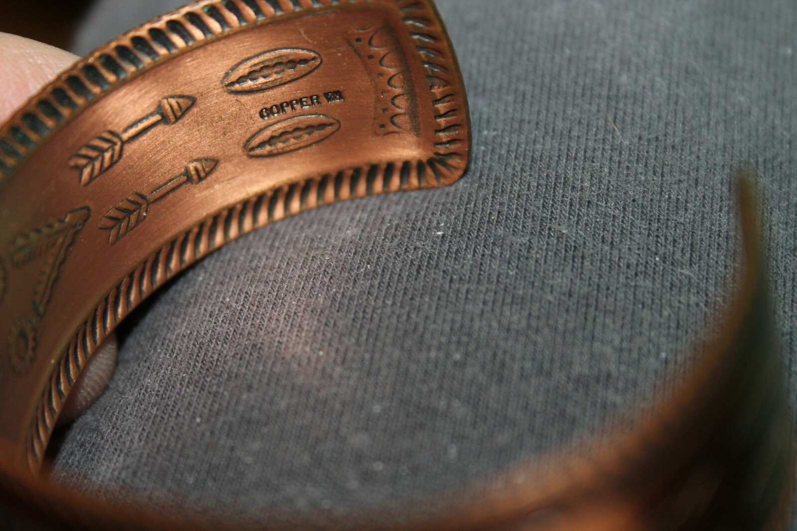 Vintage Solid Copper Aztec Mayan arrow Design Cuff Ba… - Gem