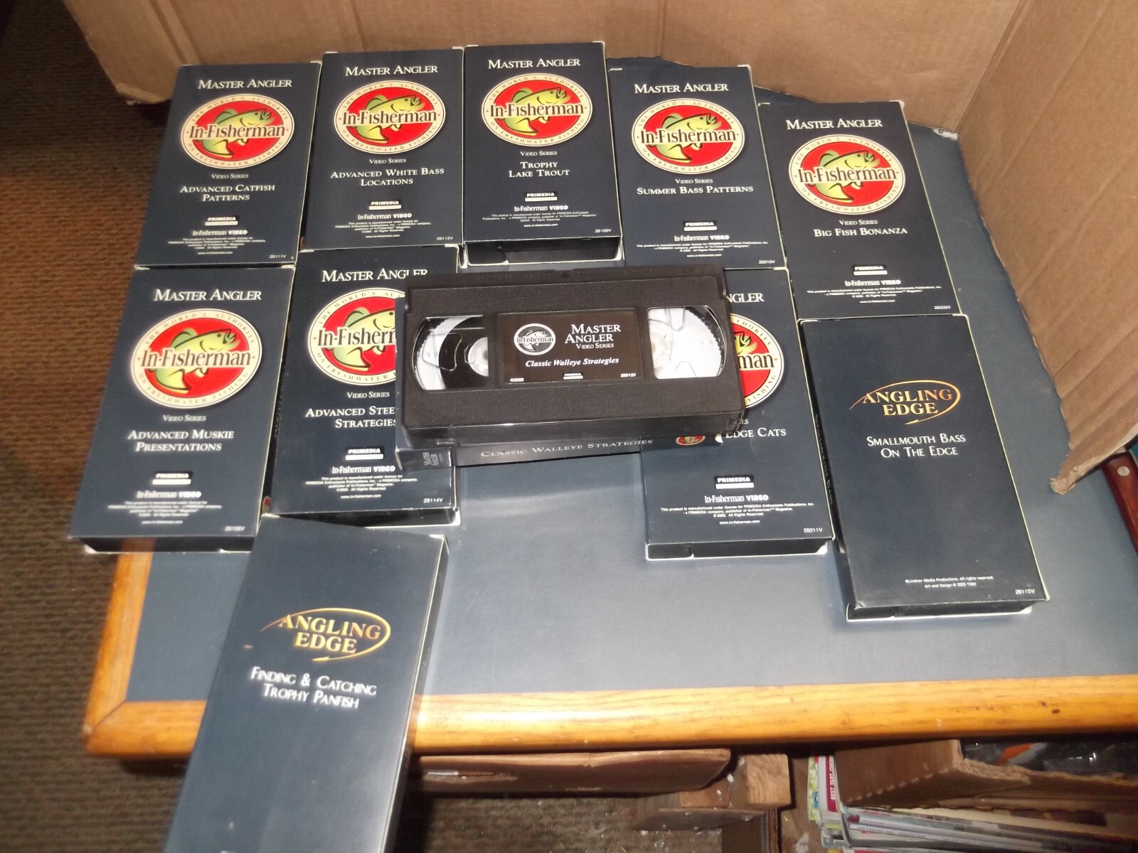 LOT 11 IN FISHERMAN FISHING VIDEO VCR TAPES VHS FORMAT 2005 COPYRIGHT ...