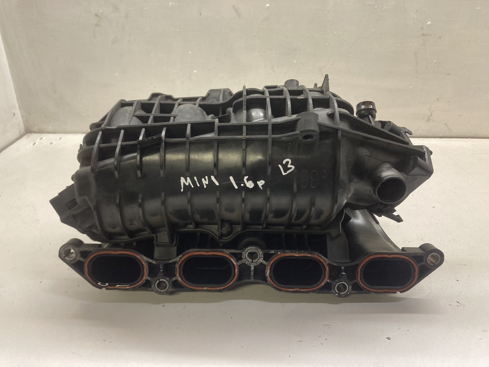 MINI COOPER AIR INTAKE MANIFOLD R55 R56 R57 R58 R59 1.6 Petrol N16B16A ...