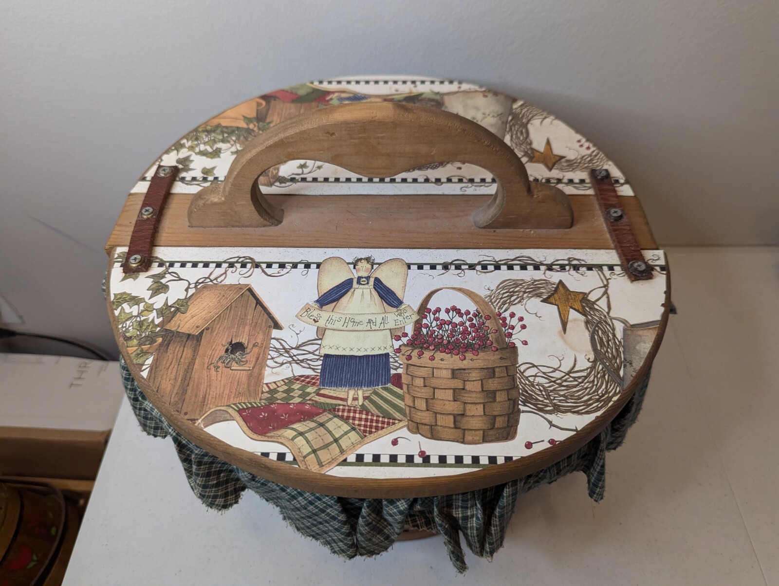 Vintage Flip Top Sewing Picnic Basket Primitive Themed | eBay