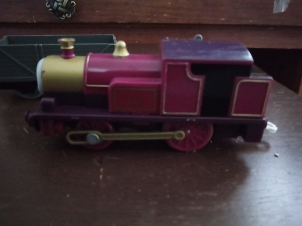 Trackmaster Thomas & Friends "Lady" Motorized Train Engine Non Working ...