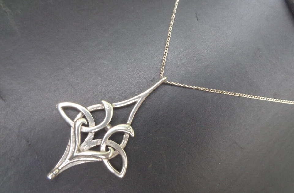 Vintage Scottish Sterling Silver Kells Bird Pendant & 18" Chain Ola ...