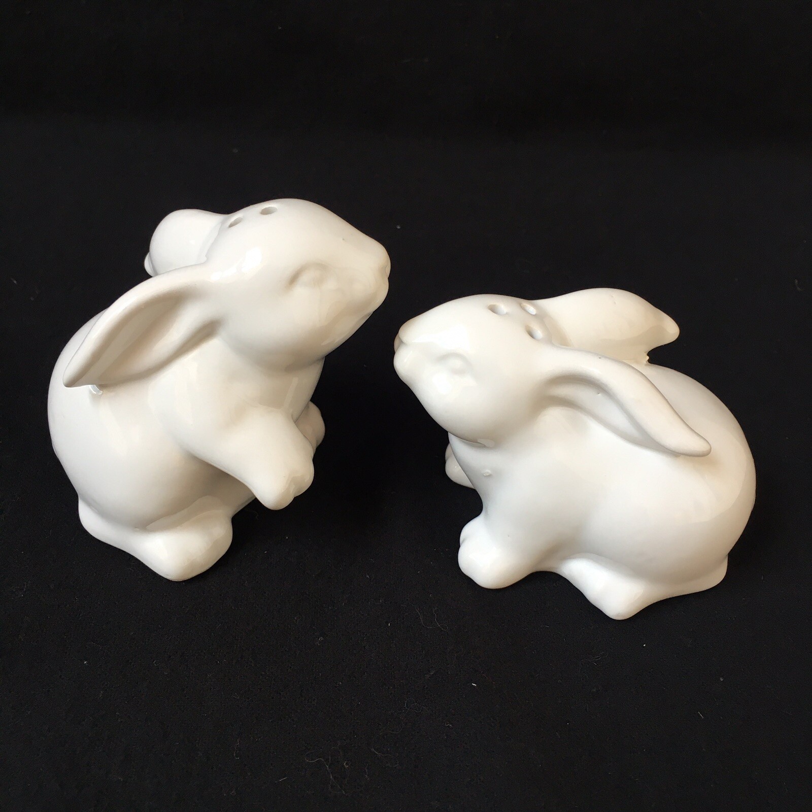 Providence White Ceramic Bunny Rabbit Salt and Pepper Shakers H-341 | eBay
