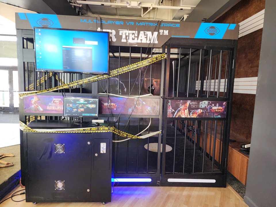 Virtual Reality Shooting Game – 4 Player VR Cage – Zombies, Dinosaurs ...