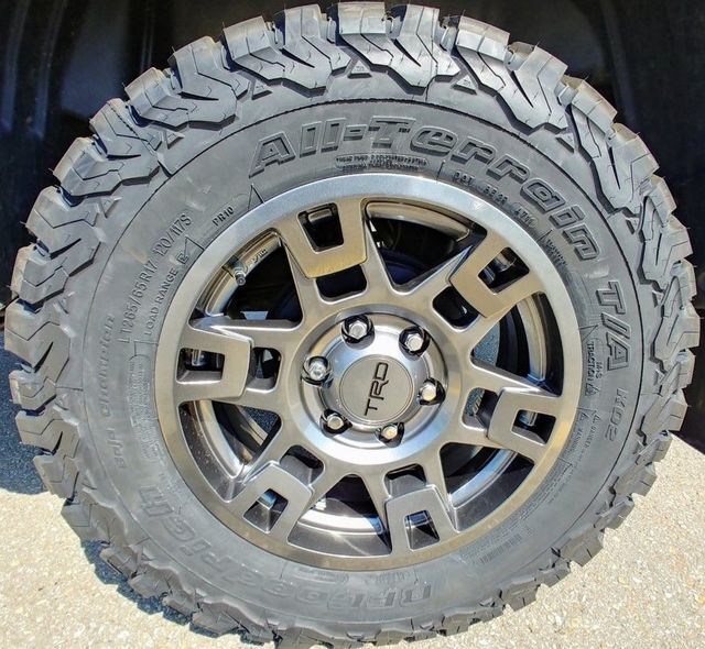 Genuine Toyota 17" TRD Gloss Gunmetal Gray (TRD PRO 4Runner) PTR20 ...