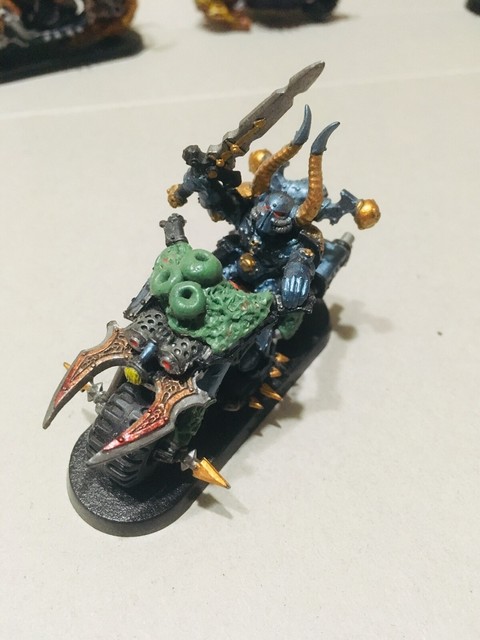Warhammer 40k Chaos Lord on Bike Biker Lord Doomrider Metal OOP | eBay