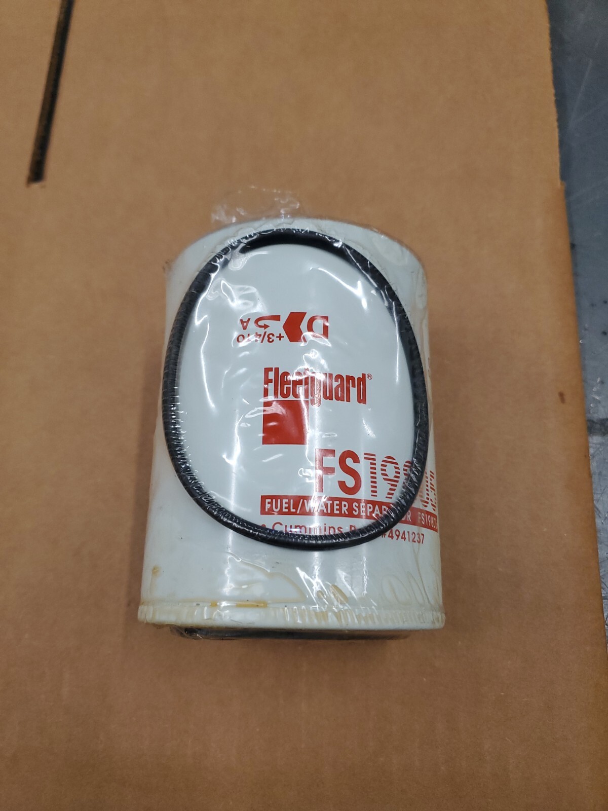 FLEETGUARD FS19805 - Fuel filter cross reference