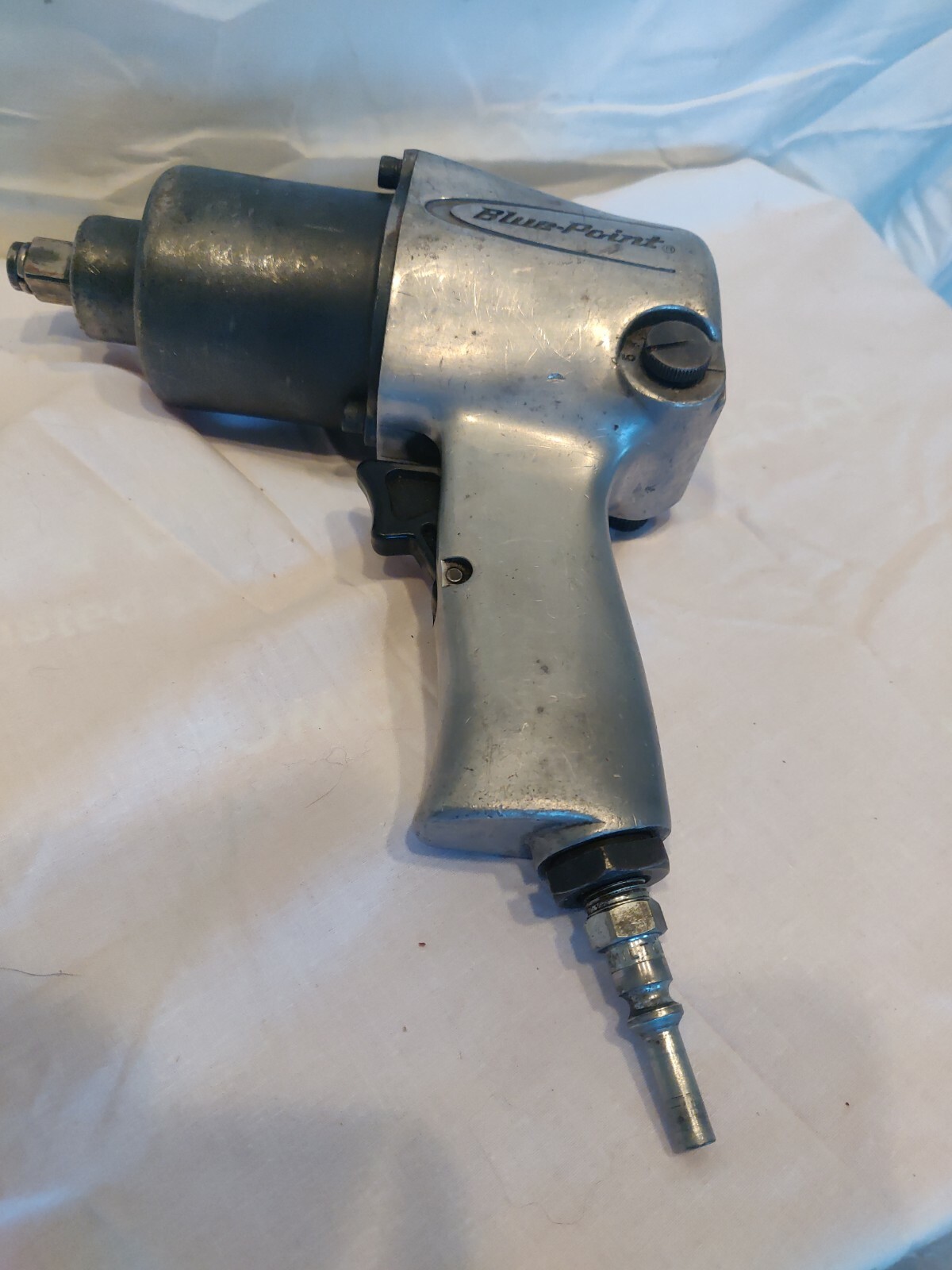 Blue Point AT123 1/2" 90psi 8000rpm Pneumatic Impact Wrench/Gun. Nice ...