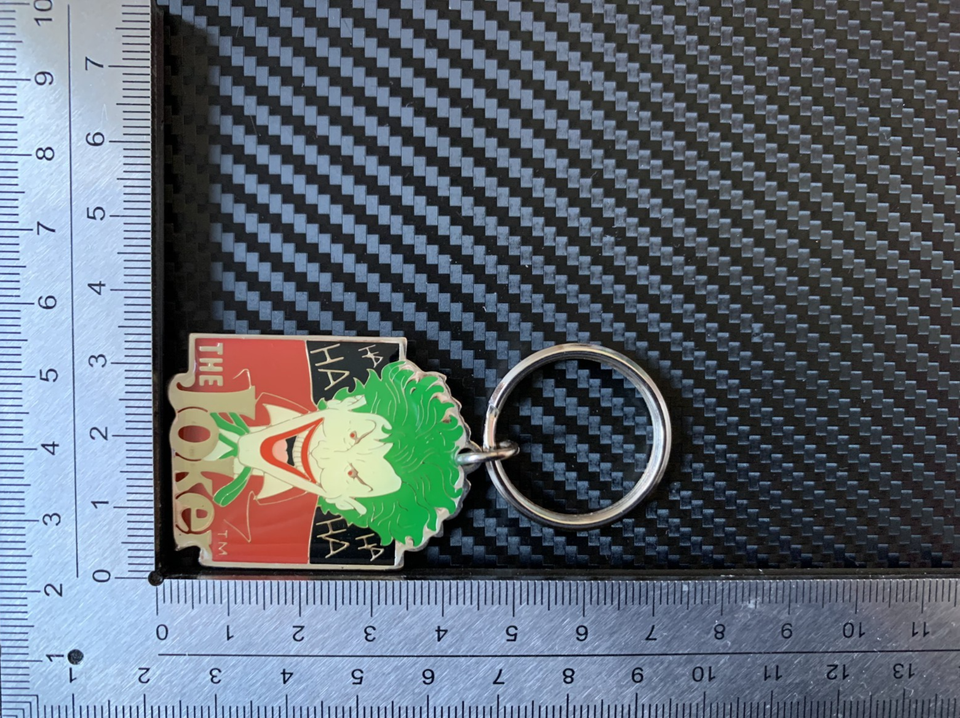 VINTAGE 1989 OFFICIAL THE JOKER BATMAN KEYRING KEY RING FIGURE MARVEL ...