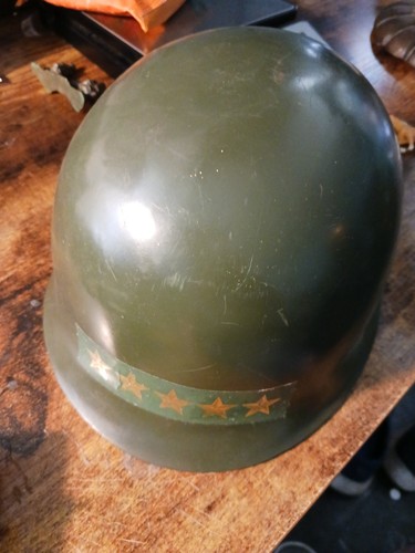 Huge lot of vintage toy soldiers. marx. mpc. tim-me and more. Jeeps ...