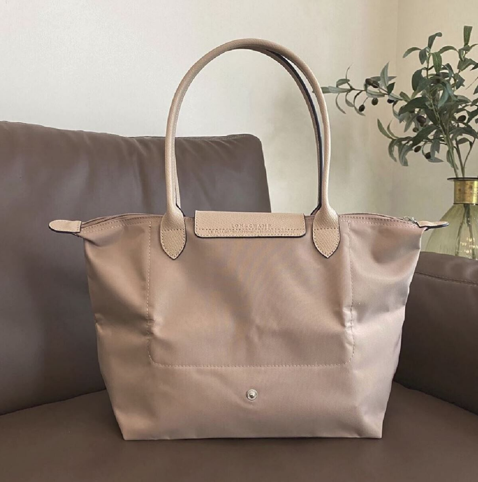 Longchamp hawthorn pink tote bag classic size L 1899 | eBay Australia