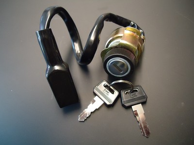 Kawasaki Z650 Z750 Ignition Switch & 2 Keys - 4 Wire -- G1-04 | eBay
