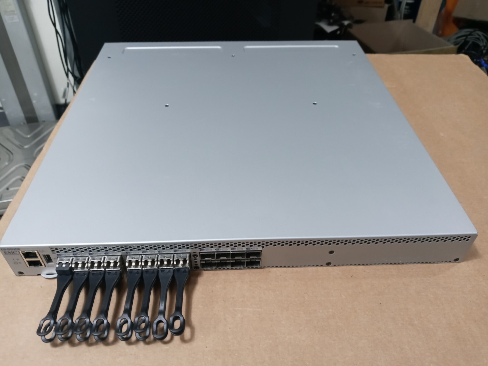 BROCADE 6505 EMC DS-6505B 16G 24P Active | eBay