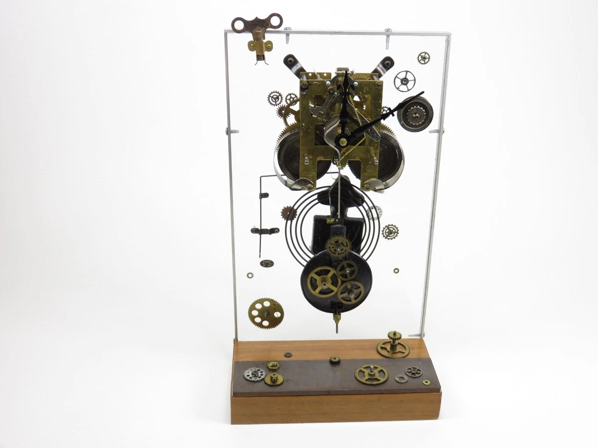 Moving Mechanical Art