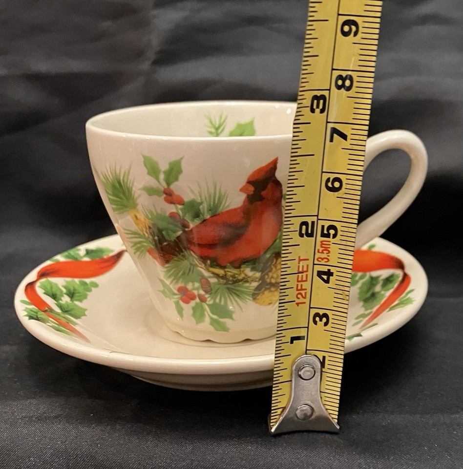 Lilly Creek Porcelain Red Cardinal Christmas Holly Tea Cup & Saucer Set ...