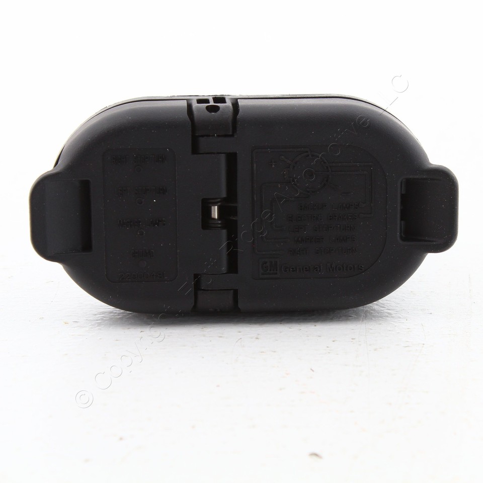 GM Genuine Parts OEM 22900481 Tow Vehicle Electrical Male Receptacle 7 ...