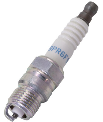 NGK Standard Series Spark Plug BPR6FS (2623) | eBay