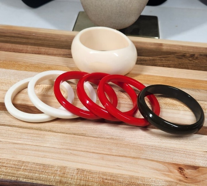 Vintage Bakelite Bangle Bracelet Lot Cherry Red Ivory… - Gem