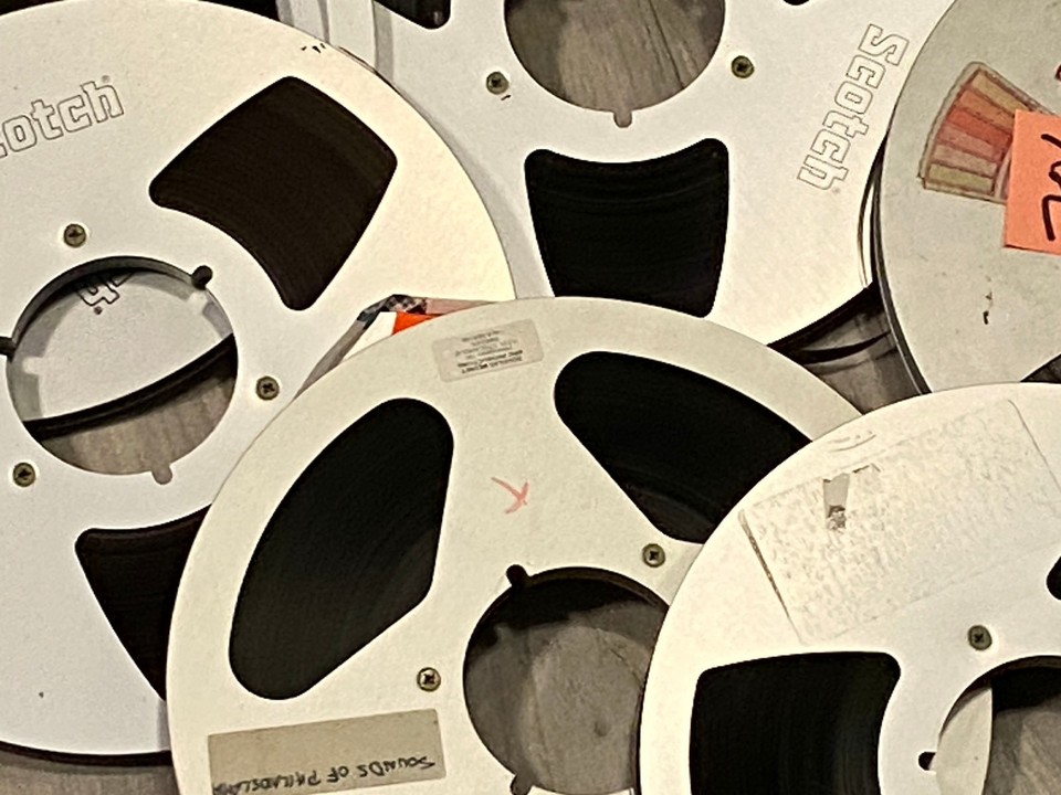 17 (Seventeen) 10.5 Inch Scotch Metal NAB Reels with Tape | eBay